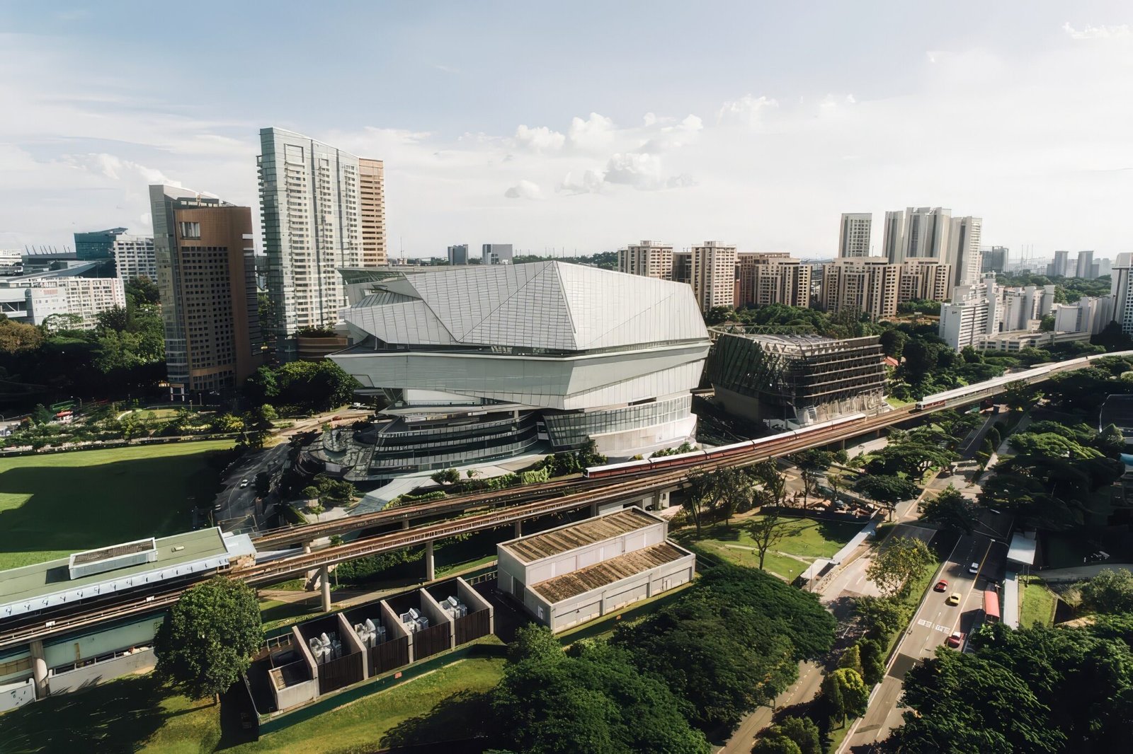 Tengah Garden Residences at Tengah by Hong Leong Holdings / GuocoLand ...